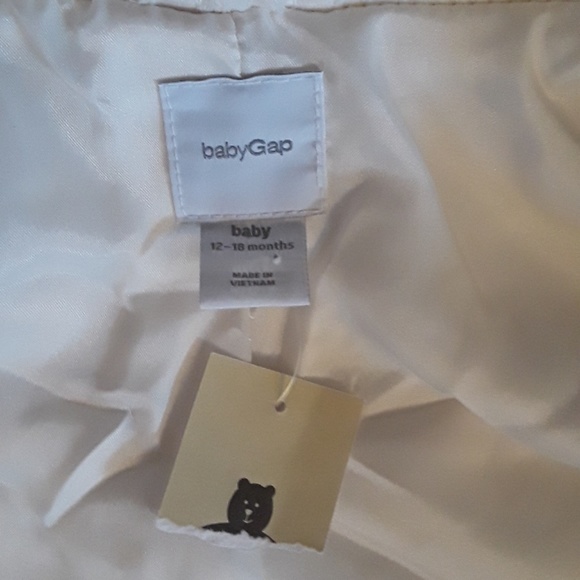 GAP | Jackets & Coats | Nwt Baby Gap White Faux Fur Jacket Sz 218m ...